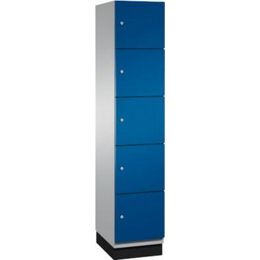 C+P Schlie&szlig;fachschrank Cambio, 1 Abteil, 5 F&auml;cher, mit Sockel, B 400 x T 525 x H 1980 mm, wei&szlig;aluminium/enzianblau