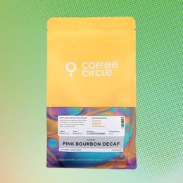 Coffee Circle Pink Bourbon Decaf Kaffee, 250 g ganze Bohne, washed, Arabica Kaffee aus Kolumbien, Noten von Erdbeere & Cashewnuss, fruchtiger 