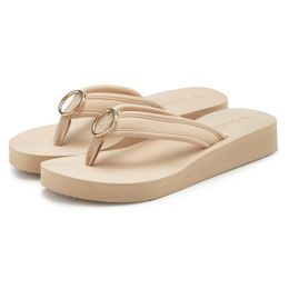 Badezehentrenner Lascana "Sandale, Badeschuh, Pantolette, Badelatsche, Flip Flop", Damen, Gr. 41, cremefarben, Obermaterial: 100% Textilmaterial. Decksohle: 100% Synthetik. Futter: 100% Textilmaterial. Laufsohle: 100% Synthetik, unifarben, Schuhe Badezehentrenner, Zehentrenner mit Ringapplikation "Italy" VEGAN