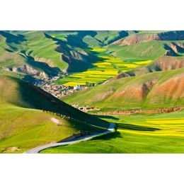 Fototapete papermoon "GEBIRGE-TAL STADT BUNT BERGE LANDSCHAFT VIEH GR&Uuml;N WOLKE", bunt, B:3m L:2,23m, Vlies, Tapeten