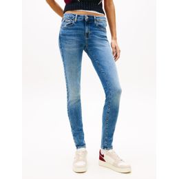 Skinny-fit-Jeans Tommy Jeans "SOPHIE LW SKN", Damen, Gr. 34, L&auml;nge 30, blau (denim medium), Denim/Jeans, Obermaterial: 98% Baumwolle, 2% Elasthan, unifarben, skinny fit kn&ouml;chellang, Jeans, mit Logo-Badge, in Kn&ouml;chell&auml;nge