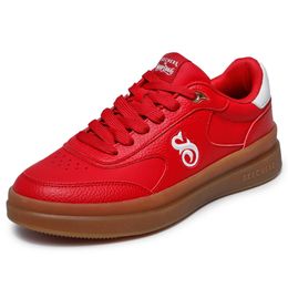 Sneaker Skechers "COURTSIDE-CALI DUDEZ", Herren, Gr. 39, rot, wei&szlig;, Lederimitat, kontrastfarbene Details, Schuhe Sneaker, Snoop Dogg Schn&uuml;rschuh mit Kontrastbes&auml;tzen