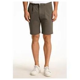 Shorts LINDBERGH "Performance-Shorts Regular Fit", Herren, Gr. M, gr&uuml;n (army), Obermaterial: 75% Polyester, 22% Viskose, 3% Elasthan; Futter: 100% Polyester, meliert, regular fit, Hosen Shorts
