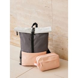 Rucksack mit Kosmetiktasche