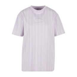 T-Shirt Karl Kani "Karl Kani Small Signature Essential Pinstripe OS Tee lilac/white", Damen, Gr. L, lila, wei&szlig;, 100% Baumwolle, bedruckt, normal, Rundhals, Shirts T-Shirt
