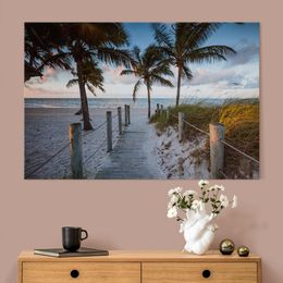 Akustikbild Palmen am Steg zum Meer