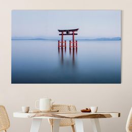 Bilderwelten Akustikbild Torii im Wasser