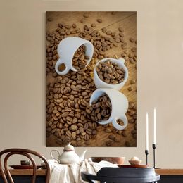 Akustikbild 3 Espressotassen mit Kaffeebohnen I