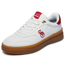Sneaker Skechers "COURTSIDE-CALI DUDEZ", Herren, Gr. 39, wei&szlig;, rot, Lederimitat, kontrastfarbene Details, Schuhe Sneaker, Snoop Dogg Schn&uuml;rschuh mit Kontrastbes&auml;tzen