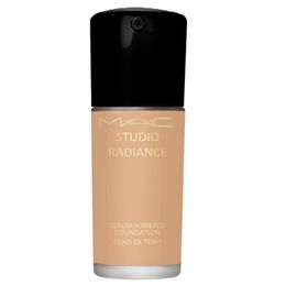 MAC M.A.C Studio Radiance Serum Foundation NC18 - 30 ml f&uuml;r strahlende Haut