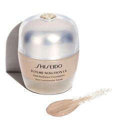 Shiseido FUTURE SOLUTION LX - Total Radiance Foundation SPF15 - N2 Neutral 02 30ml