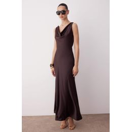 Elegantes, &auml;rmelloses Maxikleid in A-Linie f&uuml;r Damen &ndash; perfekt f&uuml;r den Abend.