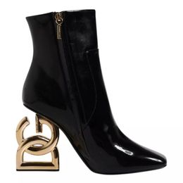 Dolce & Gabbana Dolce & Gabbana Schwarze Jackie Leder Stiefel in Halbhoher Form