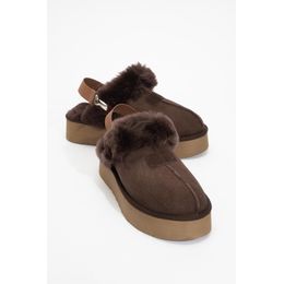 Olessa Leder-Pantoffel mit Fell