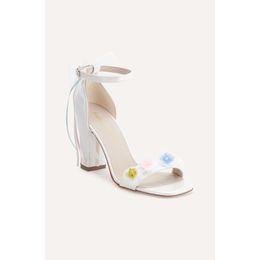 Nikki Lace Bridal Sandalen