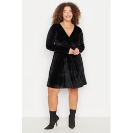 Elegante, figurbetonte Mini- und lange Kleider von Curve f&uuml;r Damen in Unifarben und &Uuml;bergr&ouml;&szlig;en