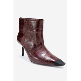 Rassel Spitzer Stiefel