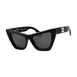 Off-White Off White - "Edvard" Sonnenbrille f&uuml;r Damen (Schwarz/Dunkelgrau)
