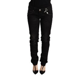 Acht Skinny Jeans im Freizeitstil