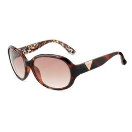 Guess Braune Acetat-Sonnenbrille