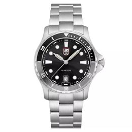 Luminox Graue Edelstahl-Sportuhr