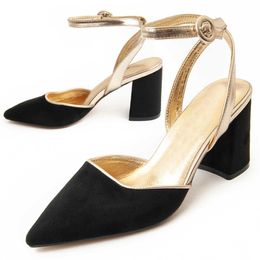 Montevida Absatzschuh Selina77 in Schwarz