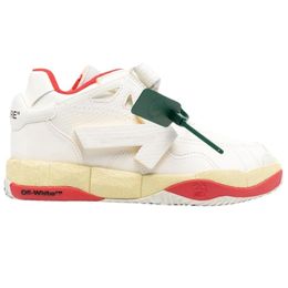 Weisse Low-Top-Sneaker von Puzzle Couture in Off-White