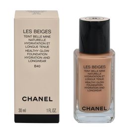 Chanel Les Beiges Healthy Glow Foundation.
