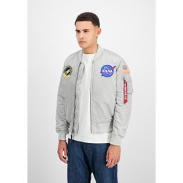 Bomberjacke Alpha Industries "MA-1 VF Vintage Fit NASA", Herren, Gr. M, grau (pastel grau), Obermaterial: 100% Nylon; Futter: 100% Nylon; F&uuml;llung: 100% Polyester, Jacken Bomberjacke