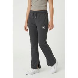 Jogginghose Converse "CNVG RELAXED FLARED PANT", M&auml;dchen, Gr. 122 (S), N-Gr, schwarz matter, Obermaterial: 60% Baumwolle, 40% Polyester, Hosen Jogginghose, l&auml;ssiger Schnitt, f&uuml;r Freizeit, weiches Material, pflegeleicht