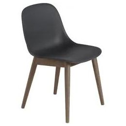 muuto Fiber Side Chair, wood base, schwarz / dunkelbraun gebeizt