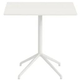 muuto Still Cafe Tisch, 75 x 65 cm, wei&szlig; nanolaminat / wei&szlig;