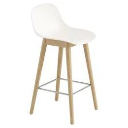 muuto Fiber Barhocker mit R&uuml;ckenlehne, wood base, h&ouml;he 65 cm, natural white / eiche