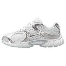 Sneaker Nike SPORTSWEAR "V5 RNR", Herren, Gr. 36,5, wei&szlig;, metallic silber, mtlc platinum, Synthetik, Textil, Schuhe Sneaker, inspiriert vom Design des Y2K Nike Vomero 5