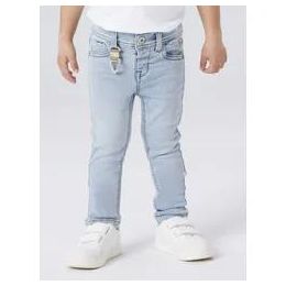 Slim-fit-Jeans name it "NMMTHEO DNMTHAYER 2689SWE KEY PANT NOOS", Jungen, Gr. 86, N-Gr, light blau bleached denim, Denim/Jeans, Obermaterial: 70% Baumwolle, 27% Polyester, 3% Elasthan, leichte Abriebeffekte, slim fit lang, Jeans Slim-fit-Jeans
