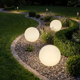 TecTake&reg; Kugelleuchte, mit LED-Beleuchtung, 12 W, samt Fernbedienung und Leuchtmittel, inklusive Erdspie&szlig;