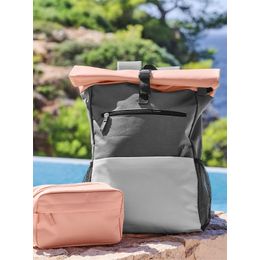 Rucksack mit Kosmetiktasche