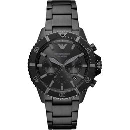 Die Emporio Armani Herrenuhr ist das perfekte Geschenk, um sich selbst oder einen geliebten Menschen zu verw&ouml;hnen. Das runde Geh&auml;use aus Edelstahl wird von einem hochwertigen Quarzwerk im Chronographenstil angetrieben. Diese Taucheruhr hat einen Durchmesser von 43 mm mm. Das Armband, Edelstahl Schwarz, mit einer Faltschlie&szlig;e mit Dr&uuml;ckerverschluss macht sie zu einer angenehm zu tragenden Uhr. Bei 1
