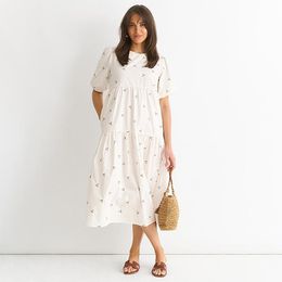 Broderie-Baumwoll-Smok-Midikleid