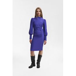 Gestuz Kleid Slim fit blue