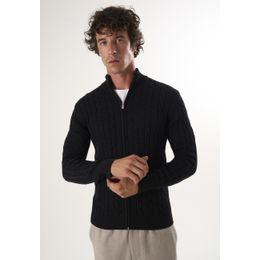 Strickjacke Strickjacke Mit Zopfmuster