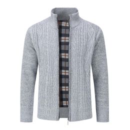Allthemen Herren Strickjacke mit Rei&szlig;verschluss Cardigan Grobstrick mit Stehkragen f&uuml;r den Winter Hellgrau