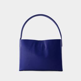 Leonore L Schultertasche - Ines de la Fressange - Leder - Kobaltblau