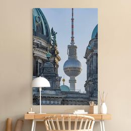 Akustikbild Berlin Fernsehturm zwischen Domkuppeln