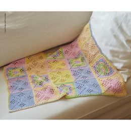 Anleitung 131/5, H&auml;keldecke aus Fair Cotton Granny von Katia