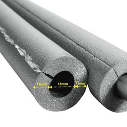 NMC AEROFLEX SH XT Rohrisolierung, Rohrd&auml;mmung - 2m, Selbstklebend, Flexibler D&auml;mmstoff aus Geschlossenzelligem Schaum Kautschukbasis, Schwarz - 18 x 10