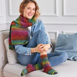 Anleitung 368/3, H&auml;kelschal und H&auml;kelsocken aus Paint Socks von Woolly Hugs