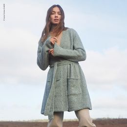 Anleitung 325/3, Lange Jacke aus Spuma von Lana Grossa