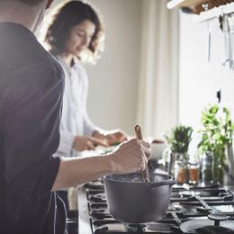 IKEA VARDAGEN Topf mit Deckel