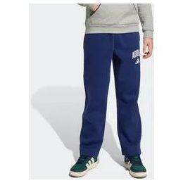 Sporthose Adidas SPORTSWEAR "SAISON ESSENTIALS COLLEGE TYPOGRAPHIE KINDER", Kinder, Gr. 152, N-Gr, blau (dunkelblau, wei&szlig;,), Obermaterial: 55% Baumwolle, 36% Polyester, 9% Viskose, Hosen Sporthose, f&uuml;r Kinder und Teens, sportlicher Stil, mit Seitentaschen